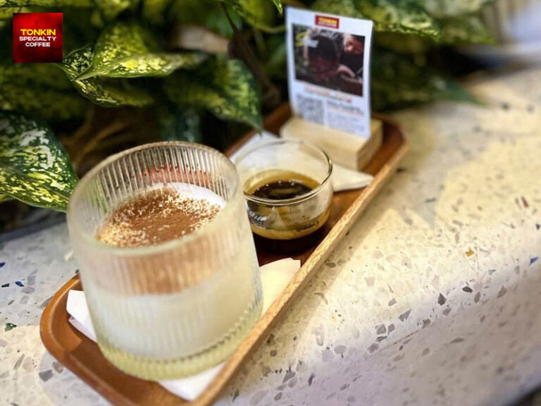 Egg coffee shops Tet Holiday schedule in District 1 I Tonkin Coffee